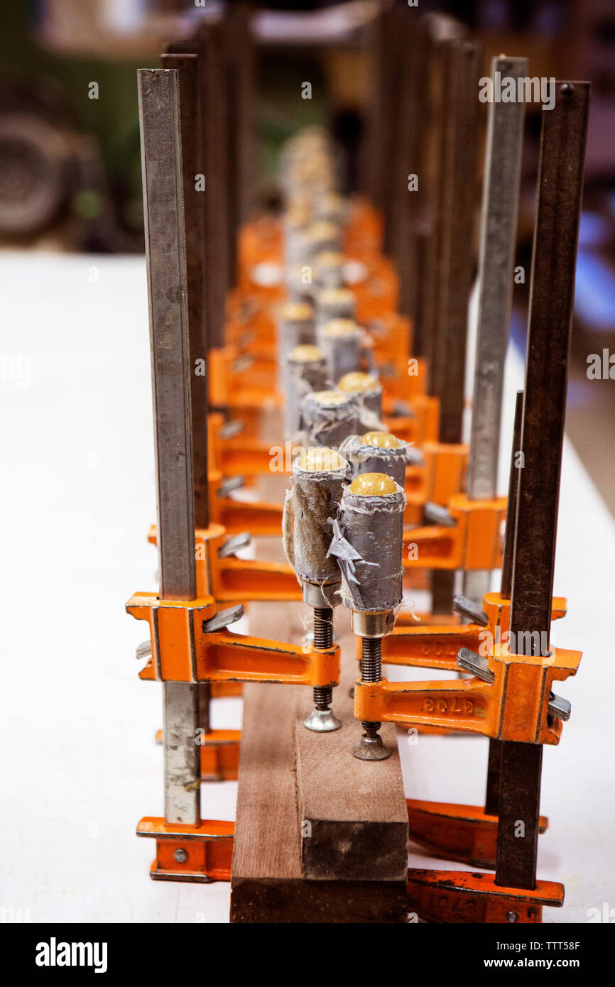 Hand clamps hi-res stock photography and images - Alamy