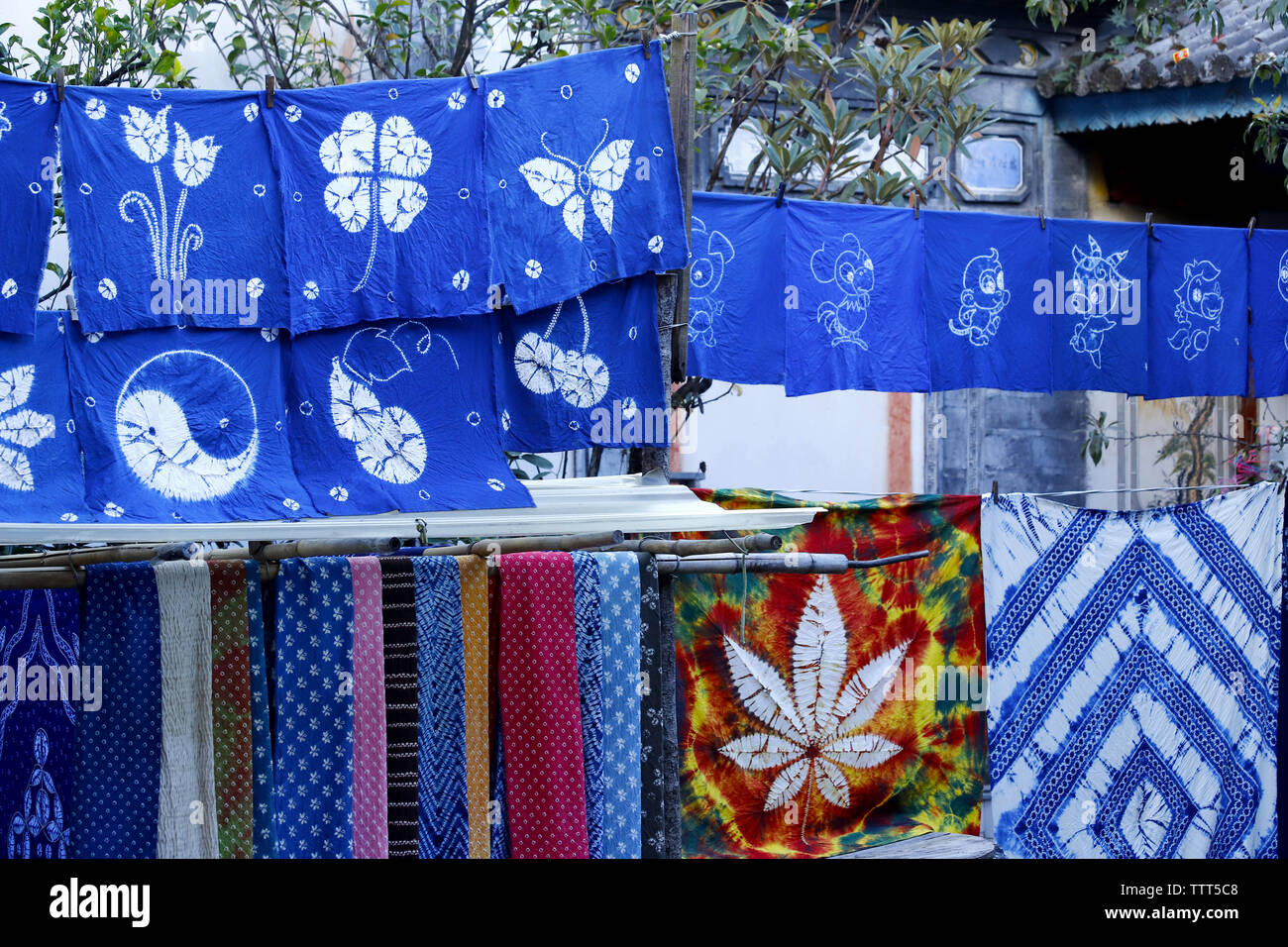 Chinese Fabrics High Resolution Stock Photography and Images - Alamy
