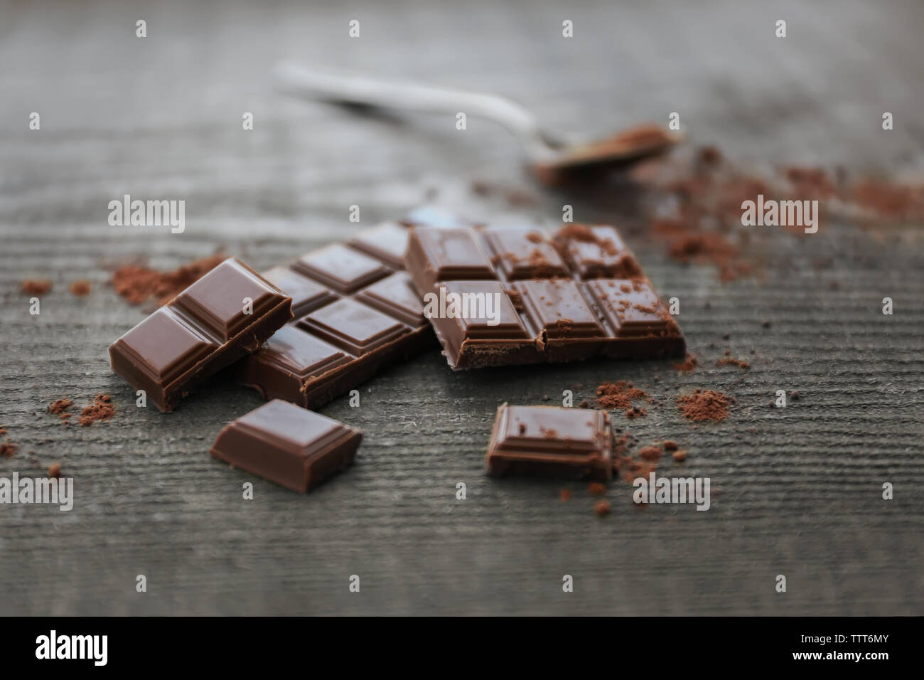 Old chocolate bars hi-res stock photography and images - Alamy