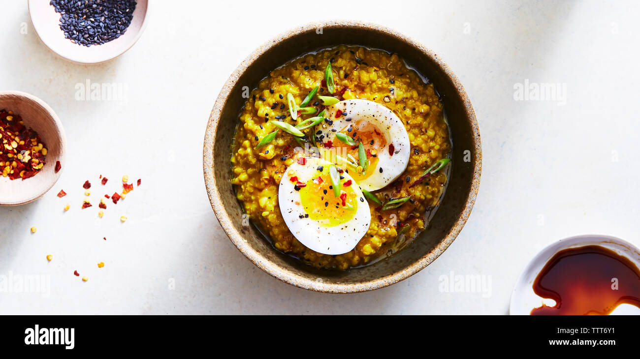 Overhead meal hi-res stock photography and images - Alamy