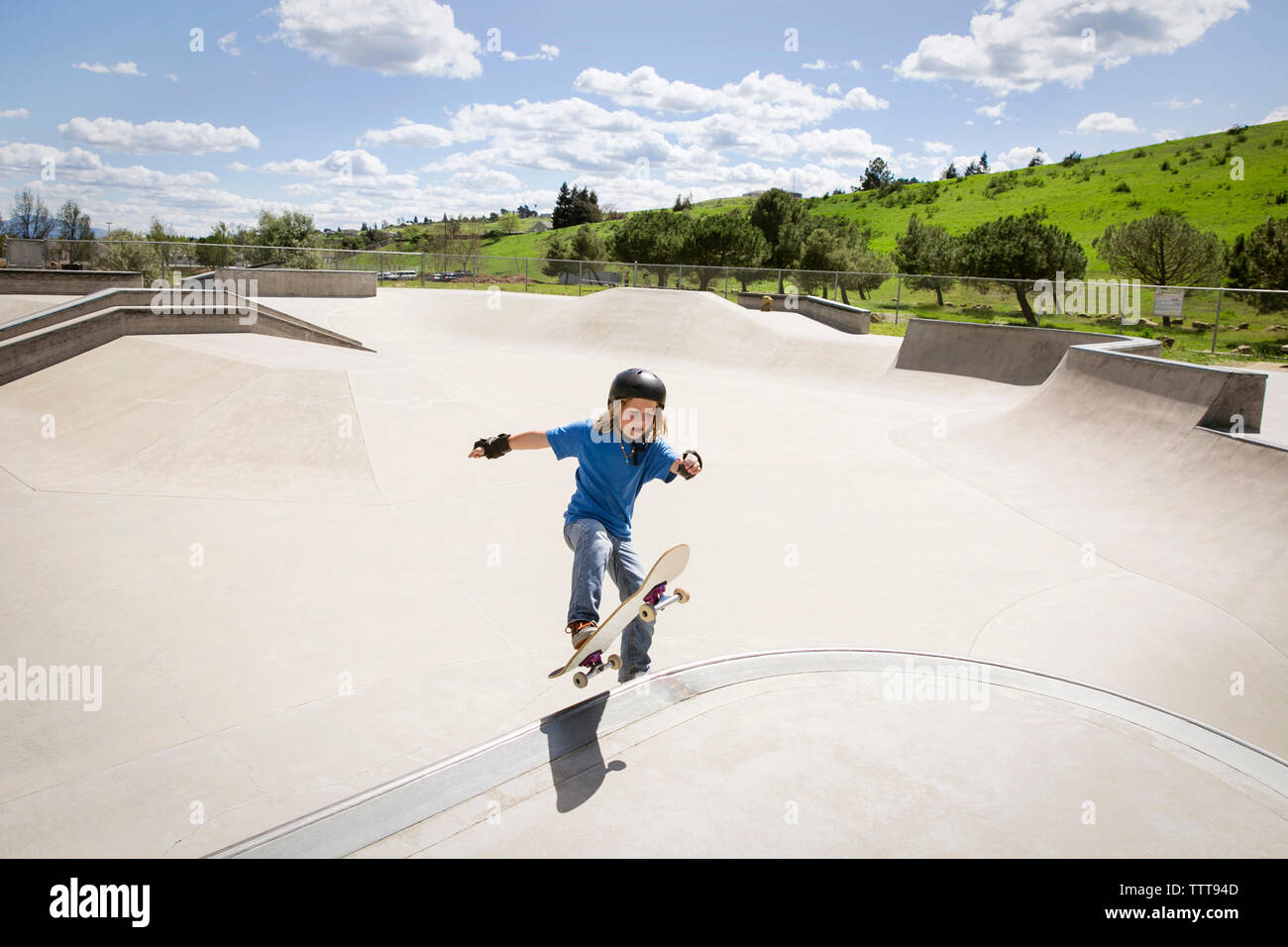Skateboarding ramp safety hi-res stock photography and images - Alamy