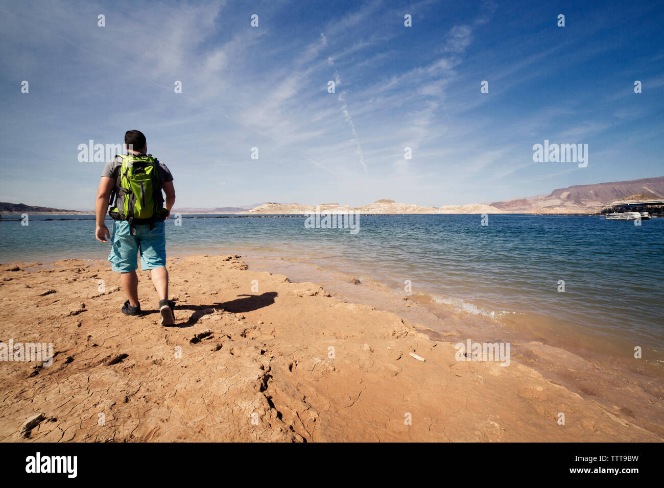 Walking away from the sea hi-res stock photography and images - Alamy
