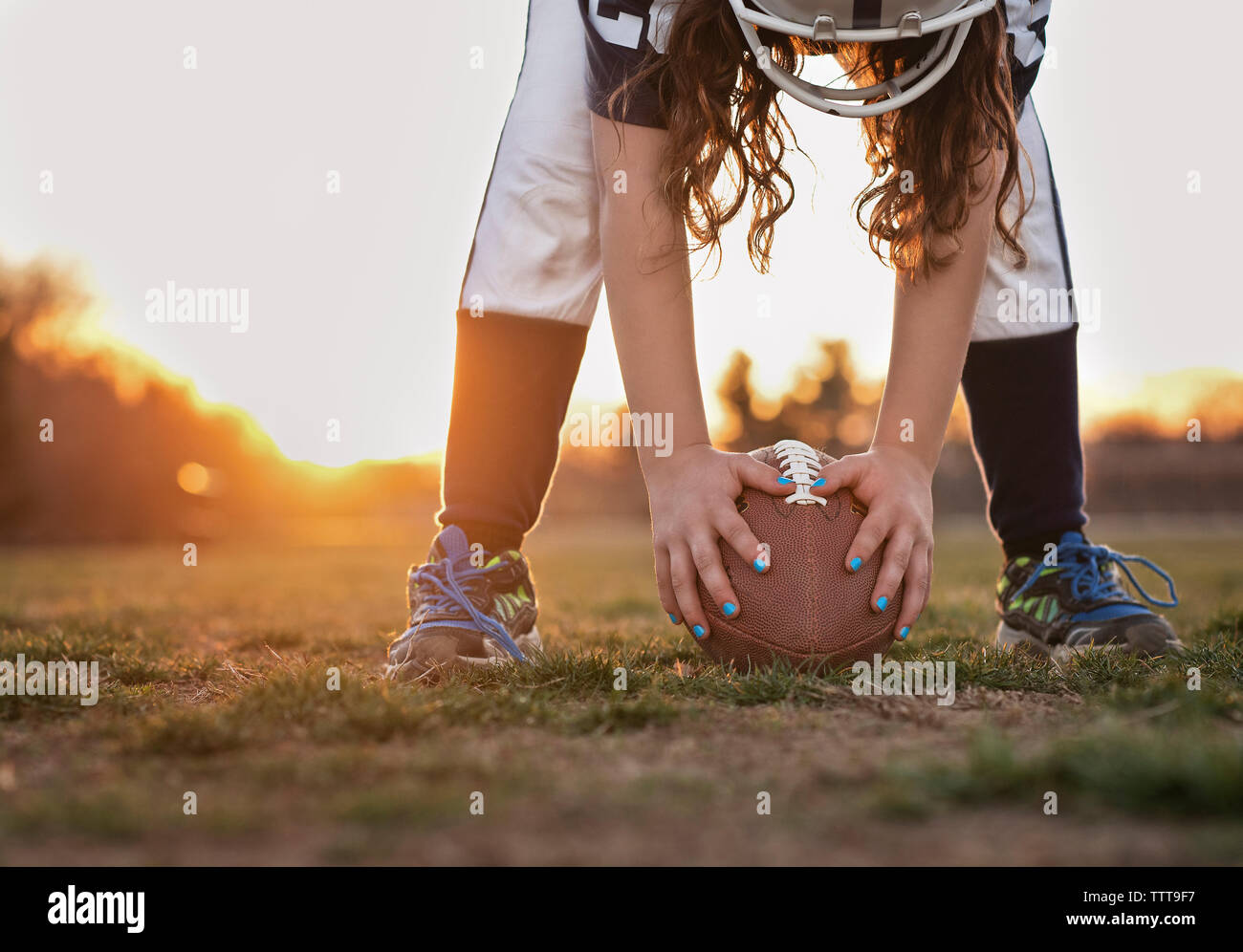 Football girl hi-res stock photography and images - Alamy