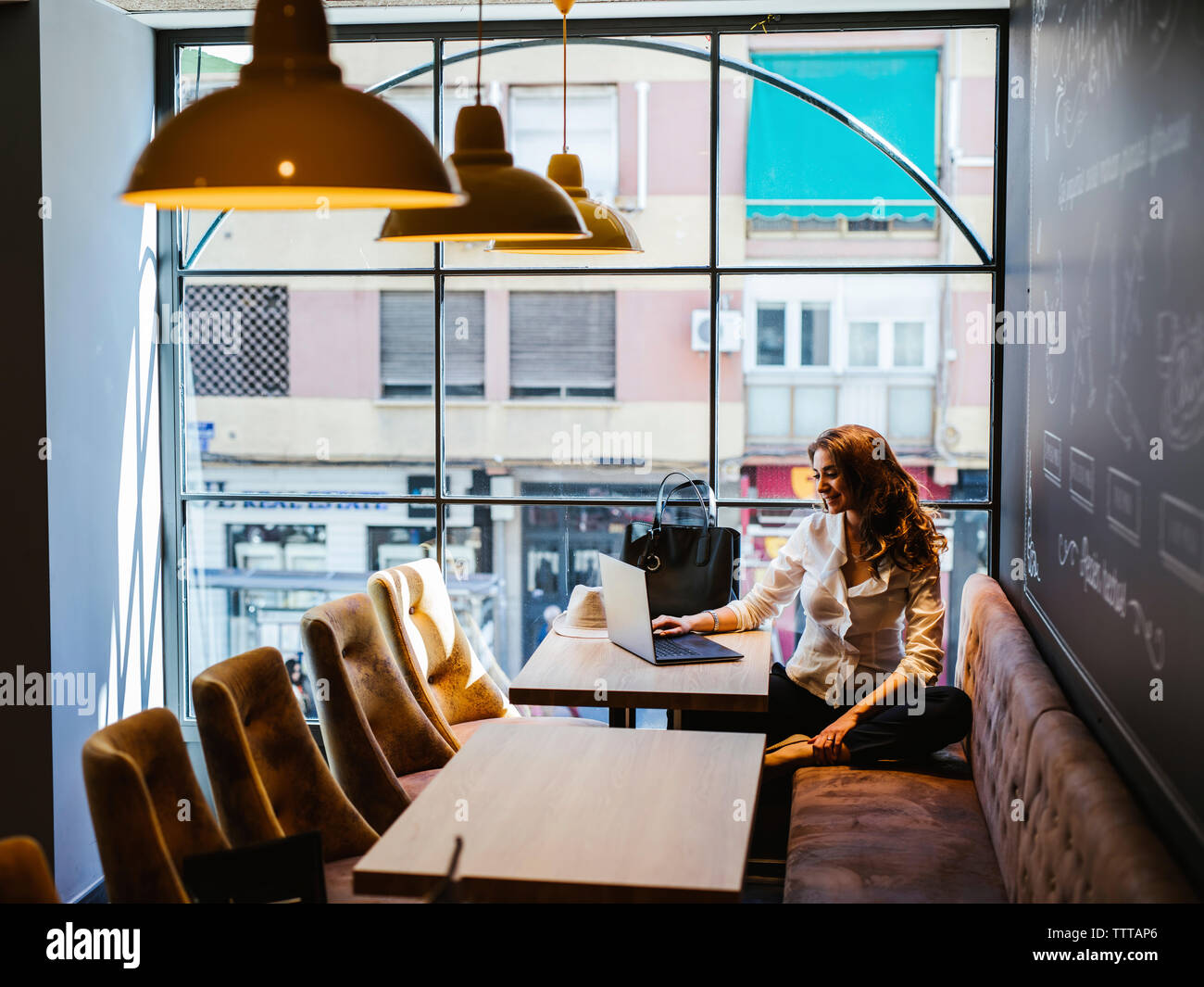 Person in cofee shop hi-res stock photography and images - Alamy