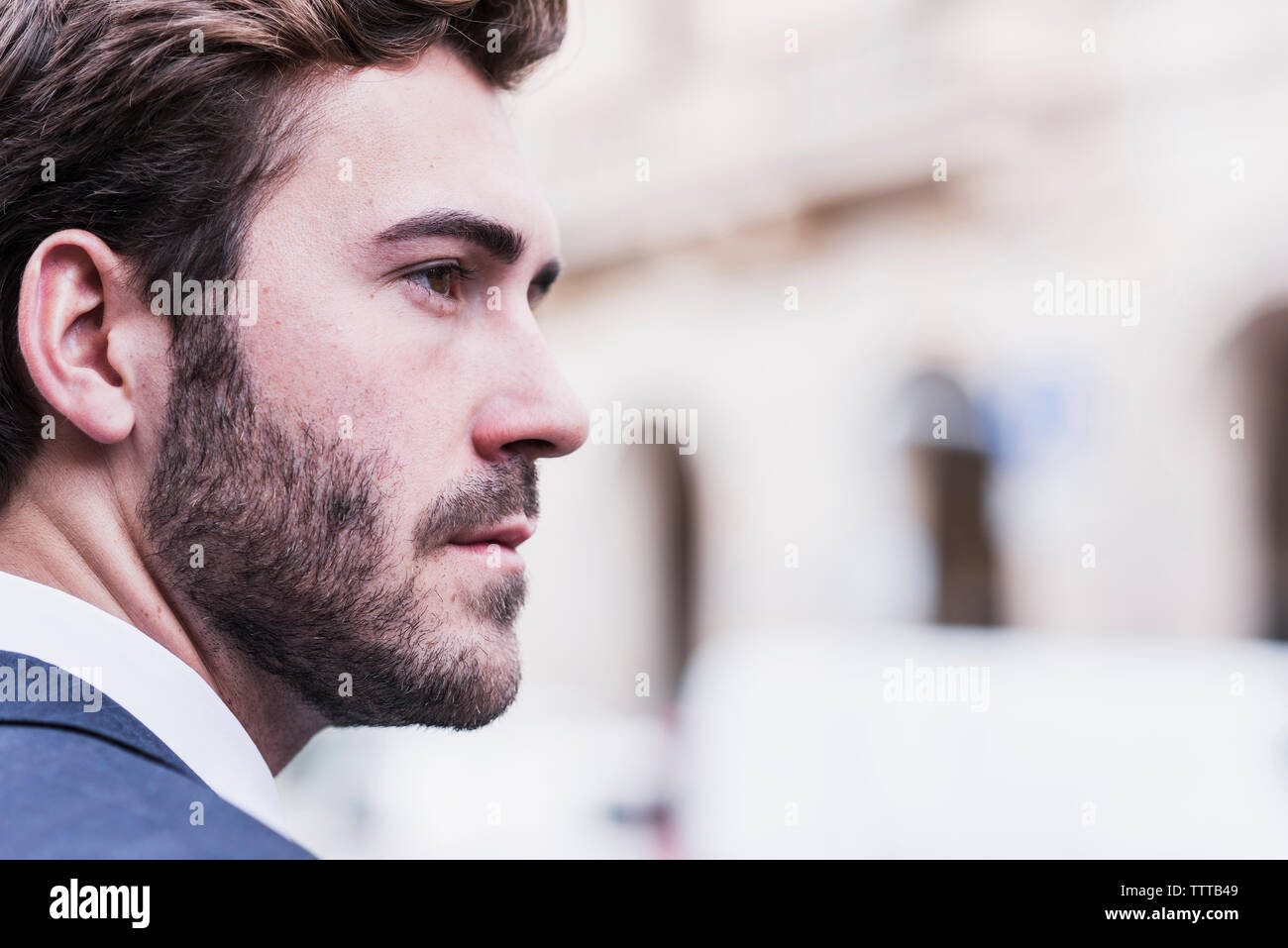Businessman looking away hi-res stock photography and images - Alamy