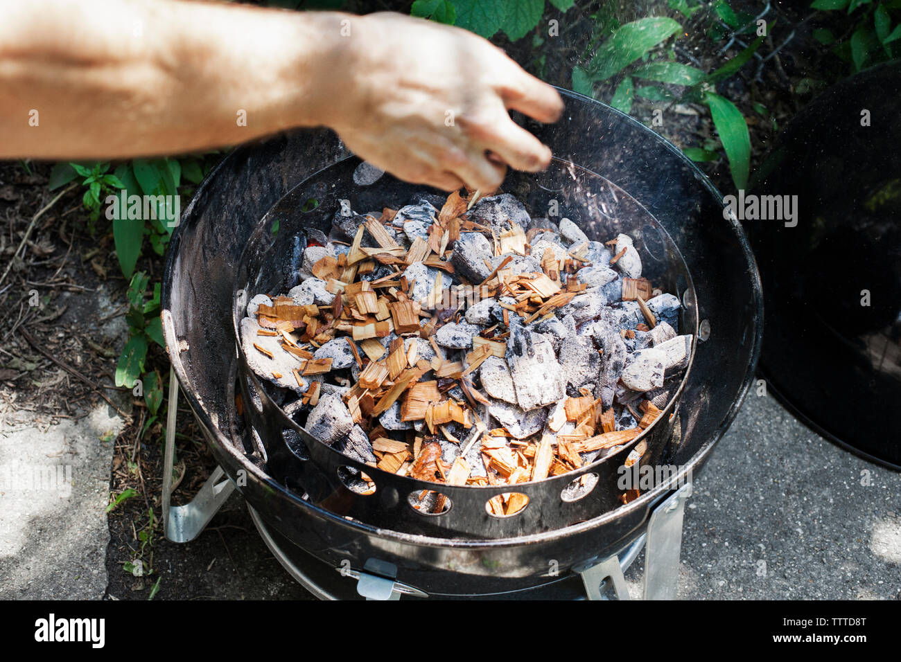 Overhead grill hi-res stock photography and images - Alamy