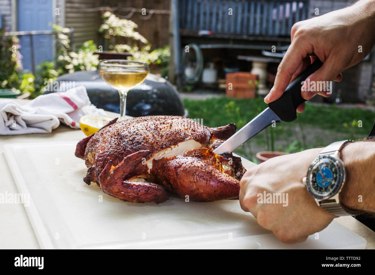 Chicken knife hi-res stock photography and images - Alamy