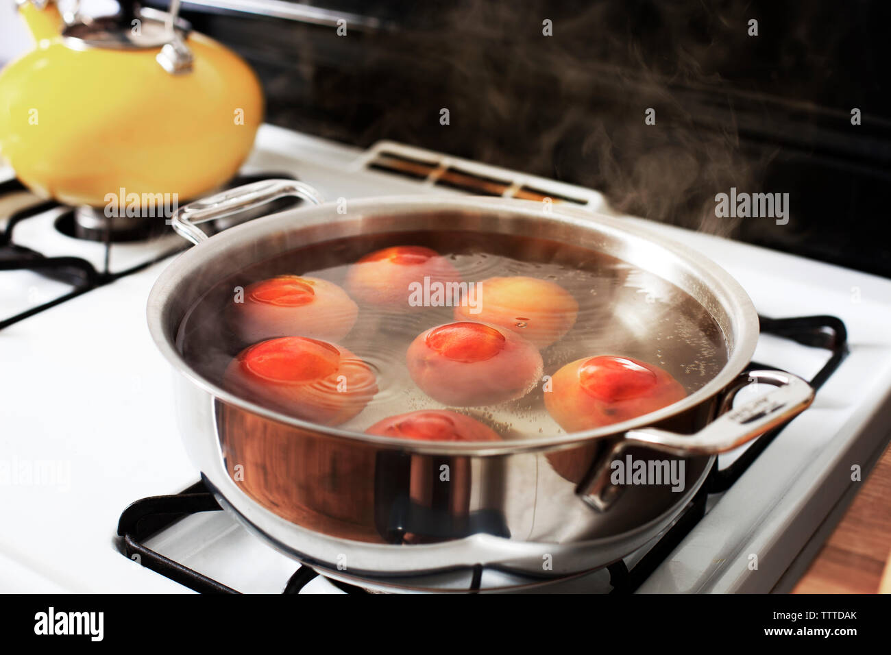Heat counter hi-res stock photography and images - Alamy