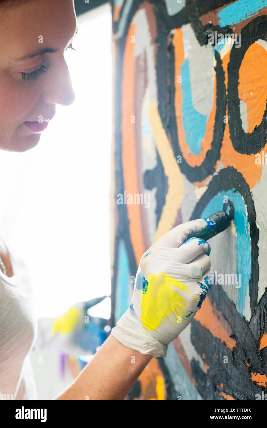 Drawing on black wall hi-res stock photography and images - Alamy