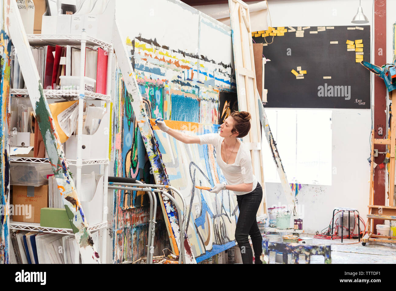 Studio art hi-res stock photography and images - Alamy