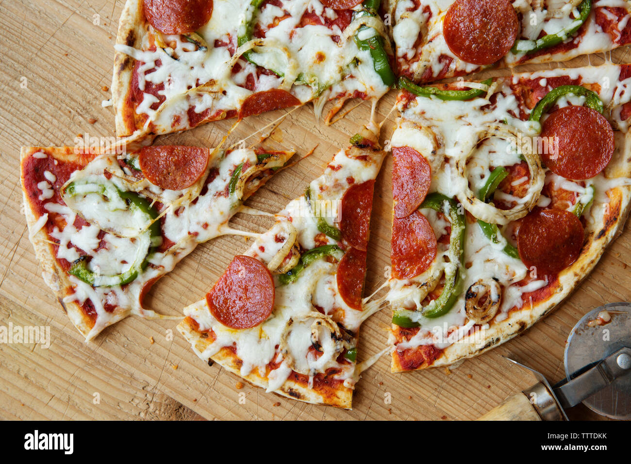 Cheese pizza overhead hi-res stock photography and images - Alamy