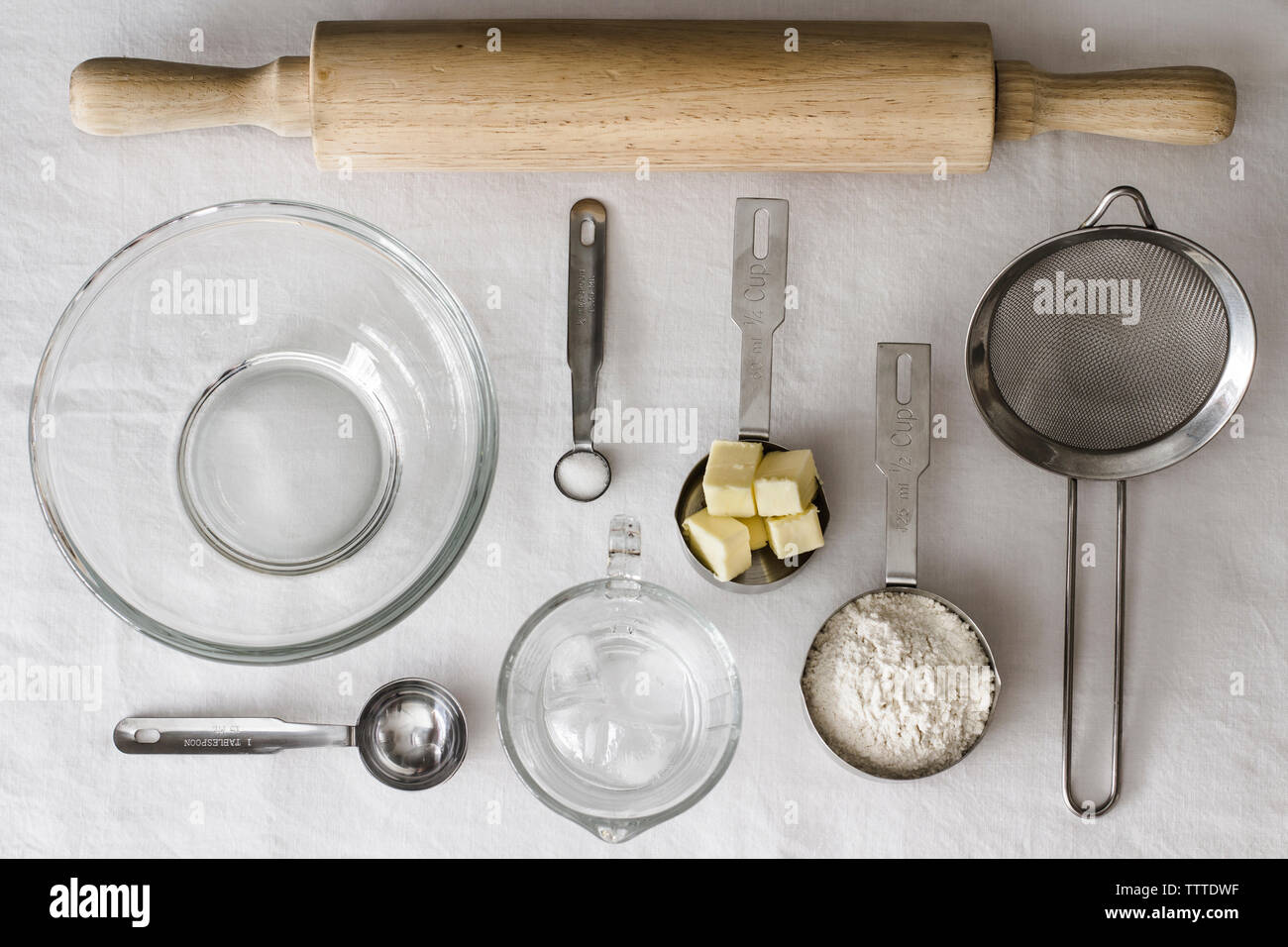 Baking ingredients utensils hi-res stock photography and images - Alamy