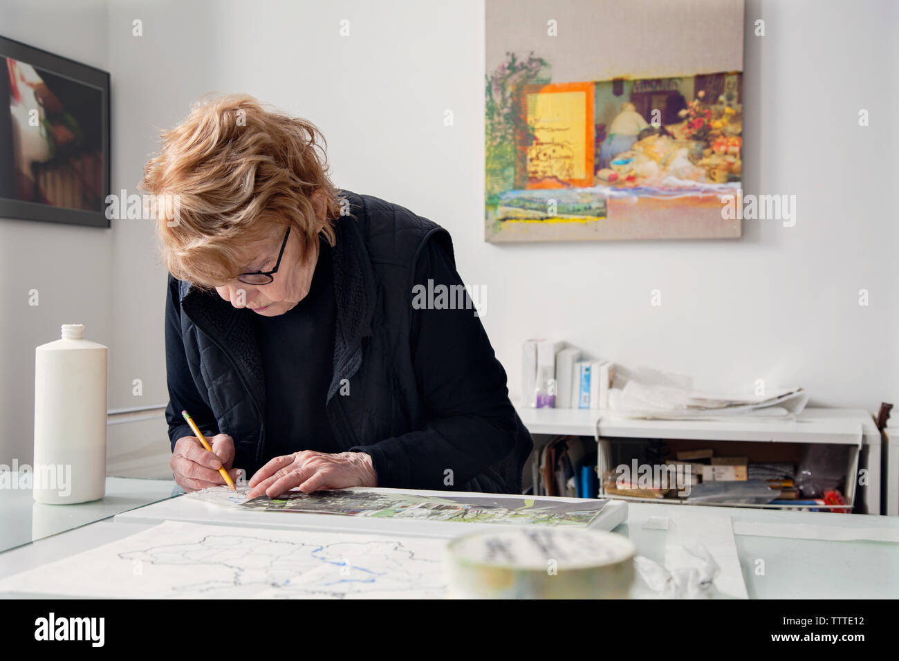 Drawing table hi-res stock photography and images - Alamy