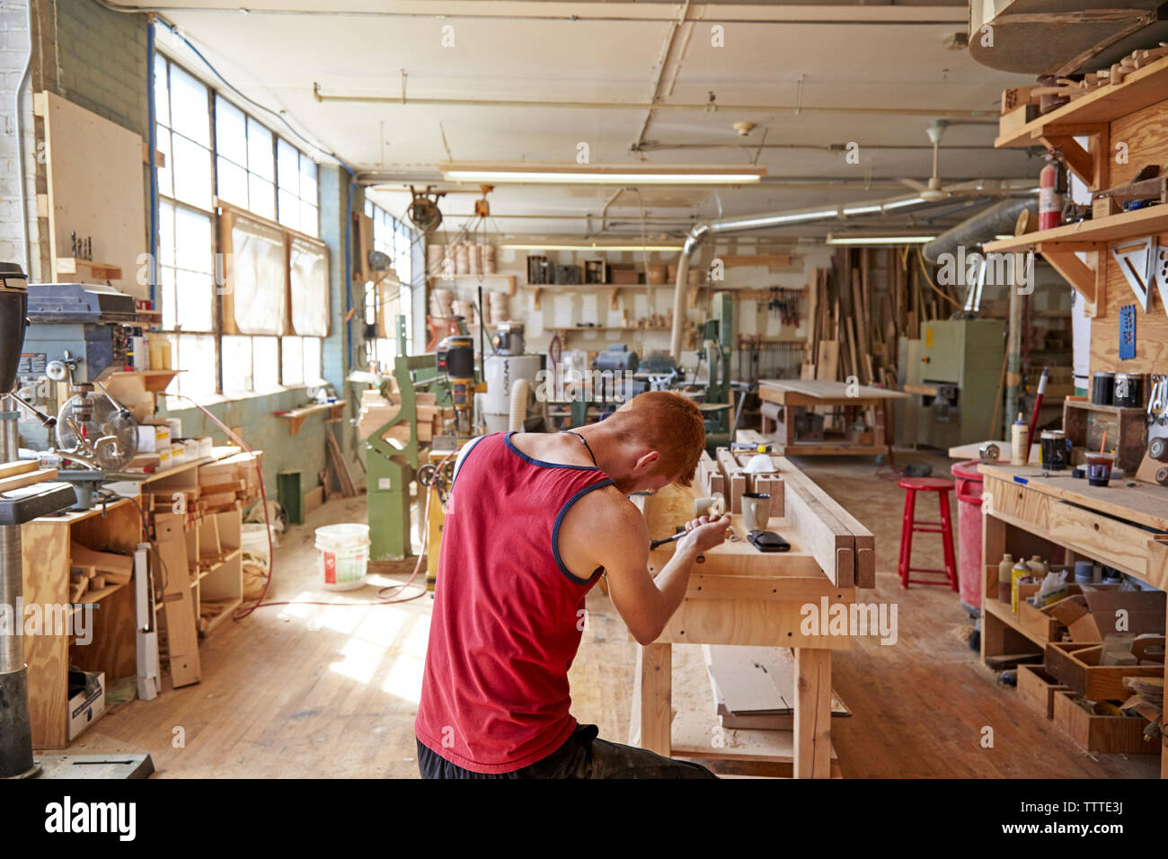 Carpenter workshop hi-res stock photography and images - Alamy
