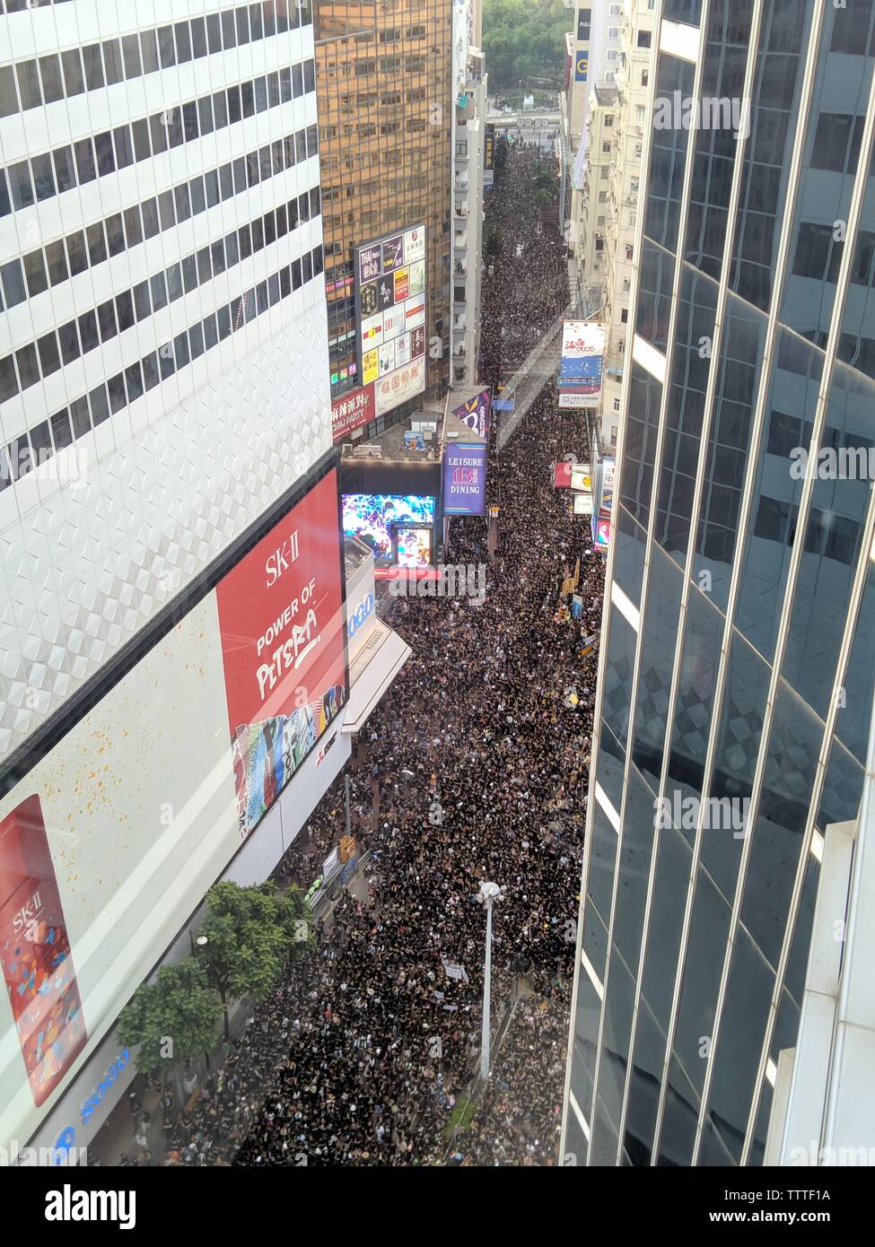 Hong Kong, 16 June 2019 - Protest crowd in Causeway Bay of Hong Kong ...