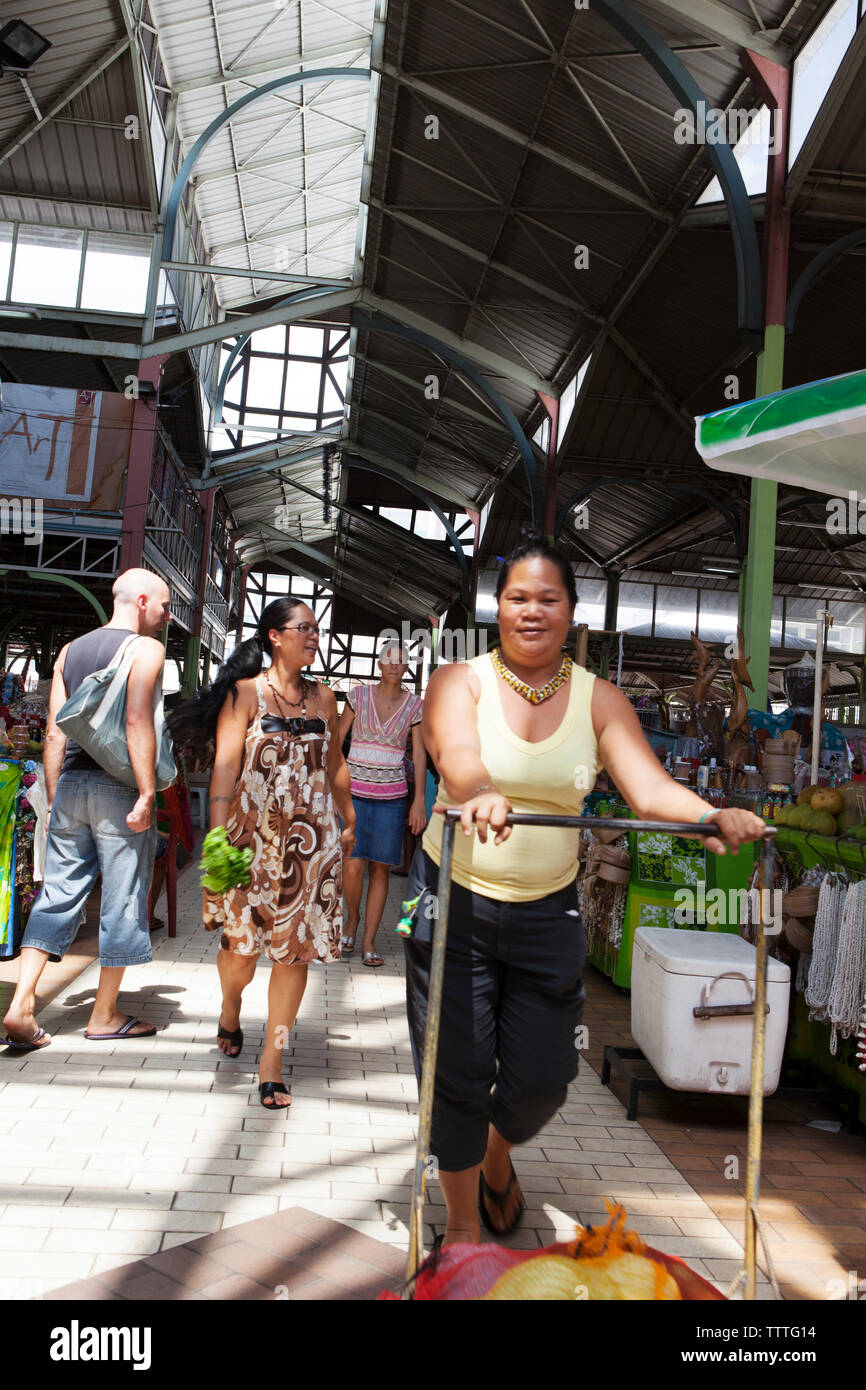Market papeete tahiti hi-res stock photography and images - Alamy