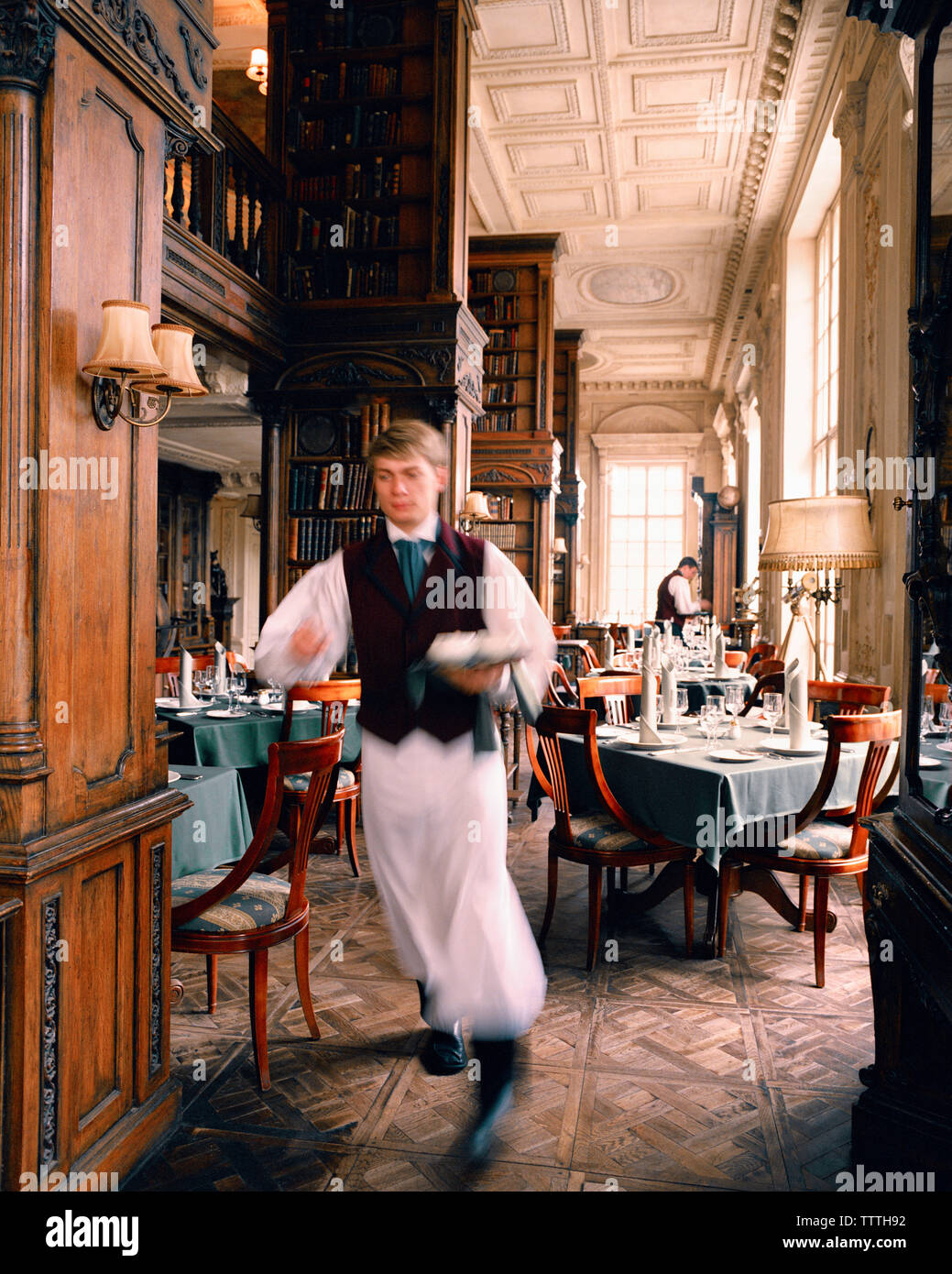 RUSSIA, Moscow, view of a waiter at the Cafe Pushkin Stock Photo - Alamy