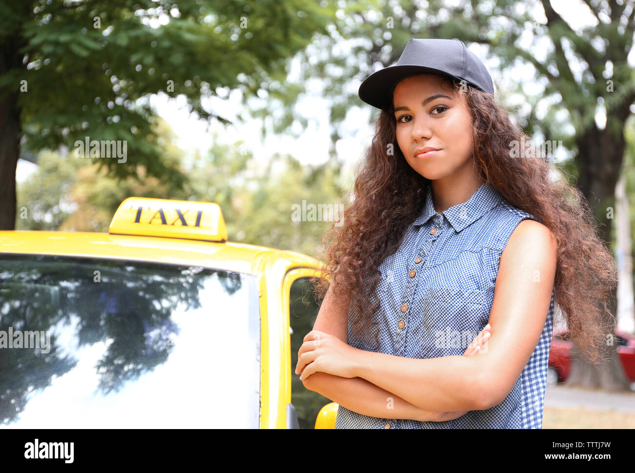 Female taxi driver african hi-res stock photography and images - Alamy