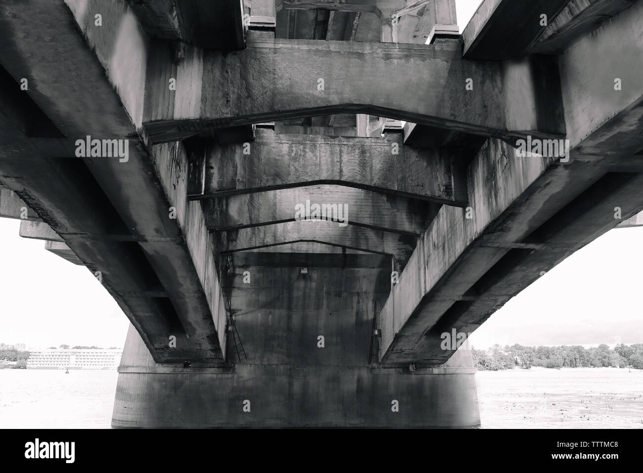 Concrete bridge over river Stock Photo - Alamy