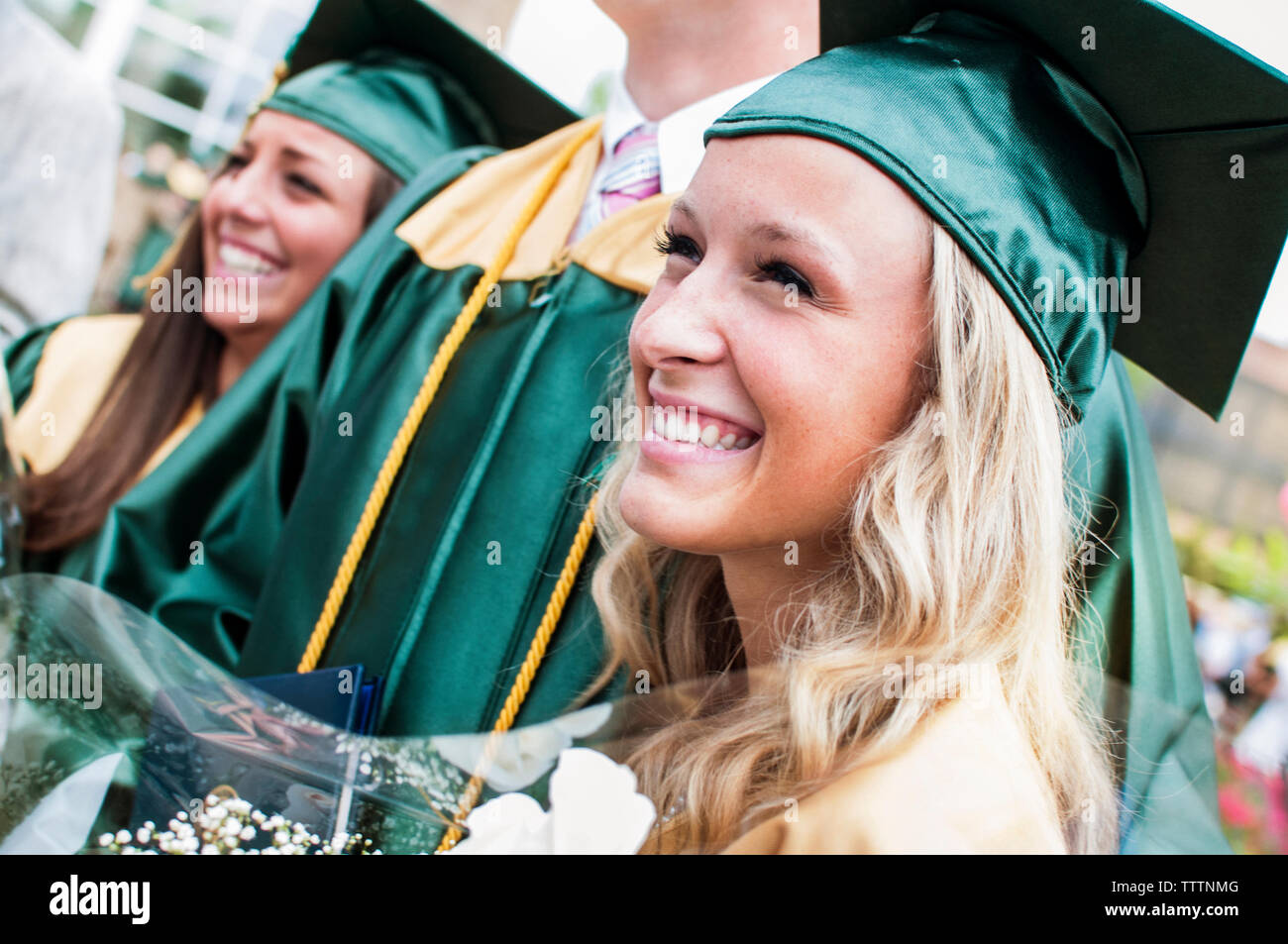 Happy students close up hi-res stock photography and images - Alamy