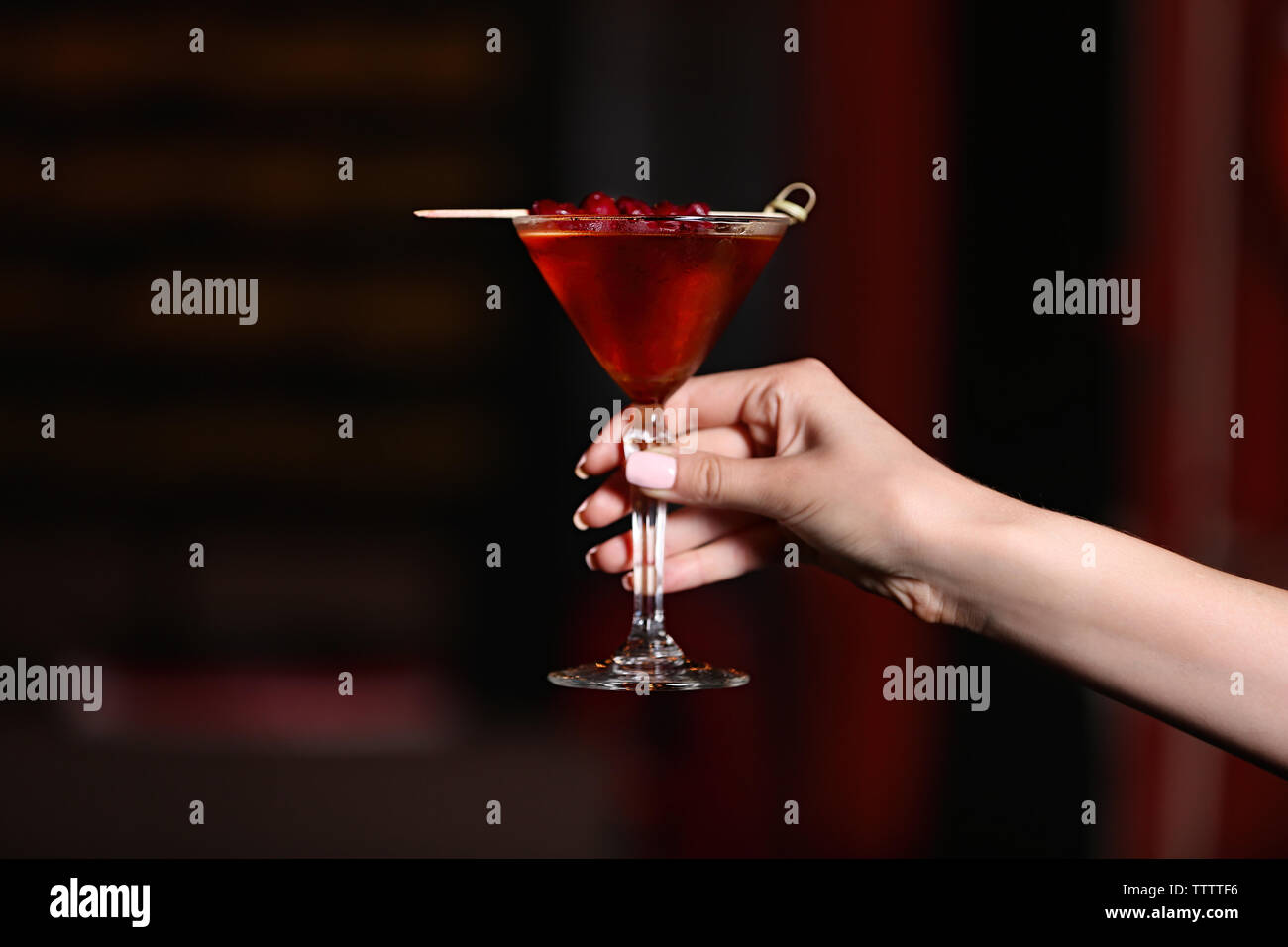 Woman with drink in hand club nightclub hi-res stock photography and ...