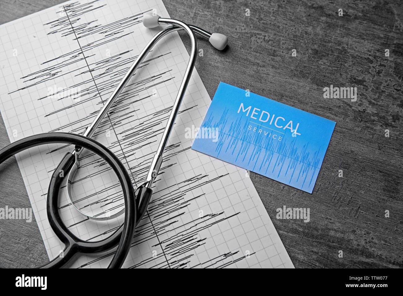 Ecg chart hi-res stock photography and images - Alamy