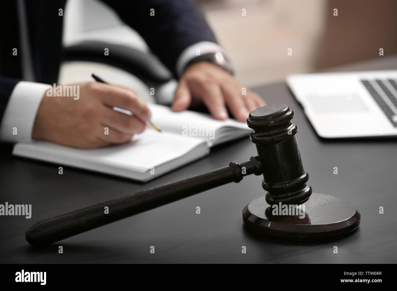 Power authority gavel hi-res stock photography and images - Alamy