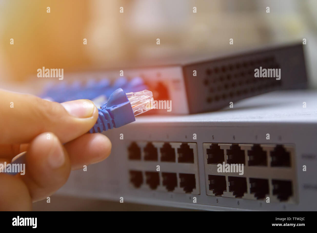 Computer network cables hi-res stock photography and images - Alamy