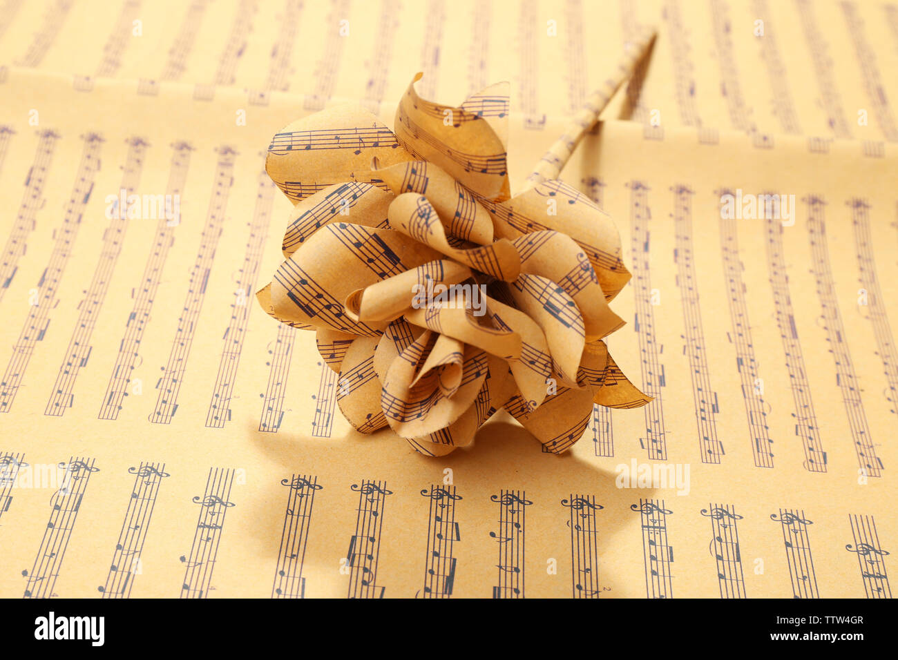 Paper flower made music hi-res stock photography and images - Alamy