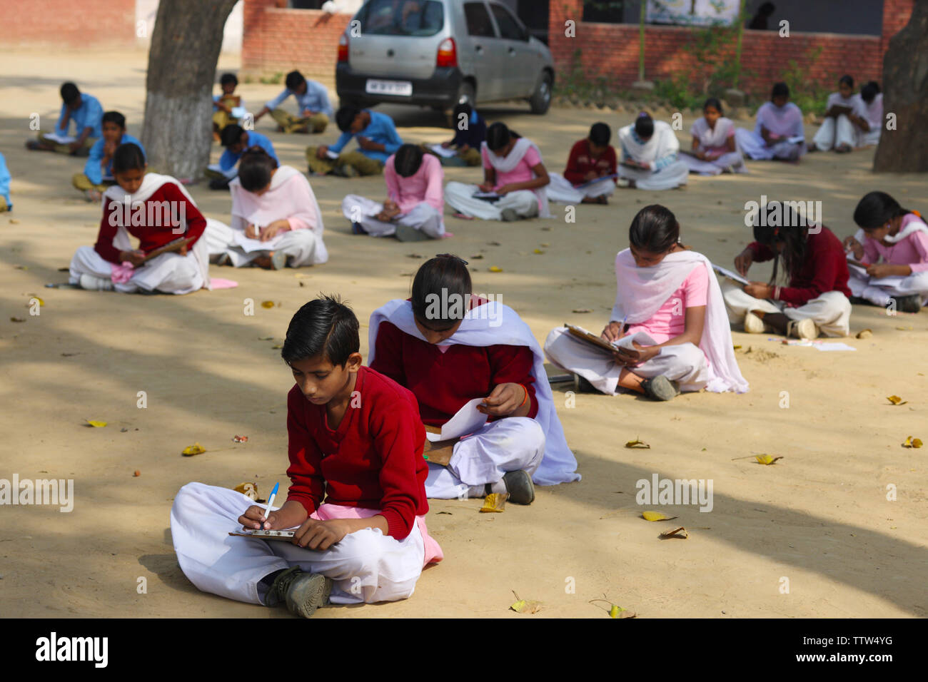 Children taking exams school hi-res stock photography and images - Alamy
