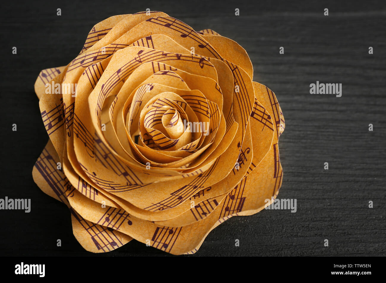 Hand made music notes hi-res stock photography and images - Alamy
