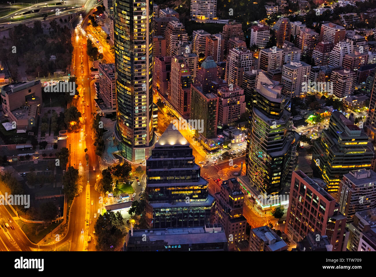 Santiago chile skyline hi-res stock photography and images - Alamy