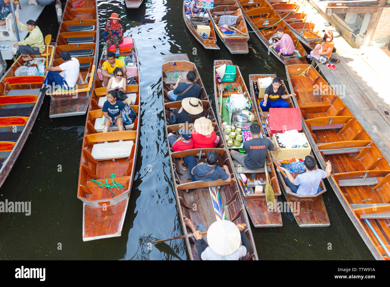 Damnoen Saduak Floating Market, Thailand:- May 18, 2019 :- This is a ...