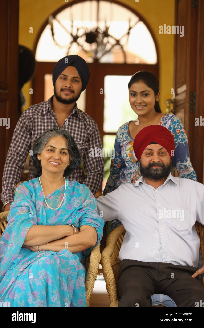 Sikh family life hi-res stock photography and images - Alamy