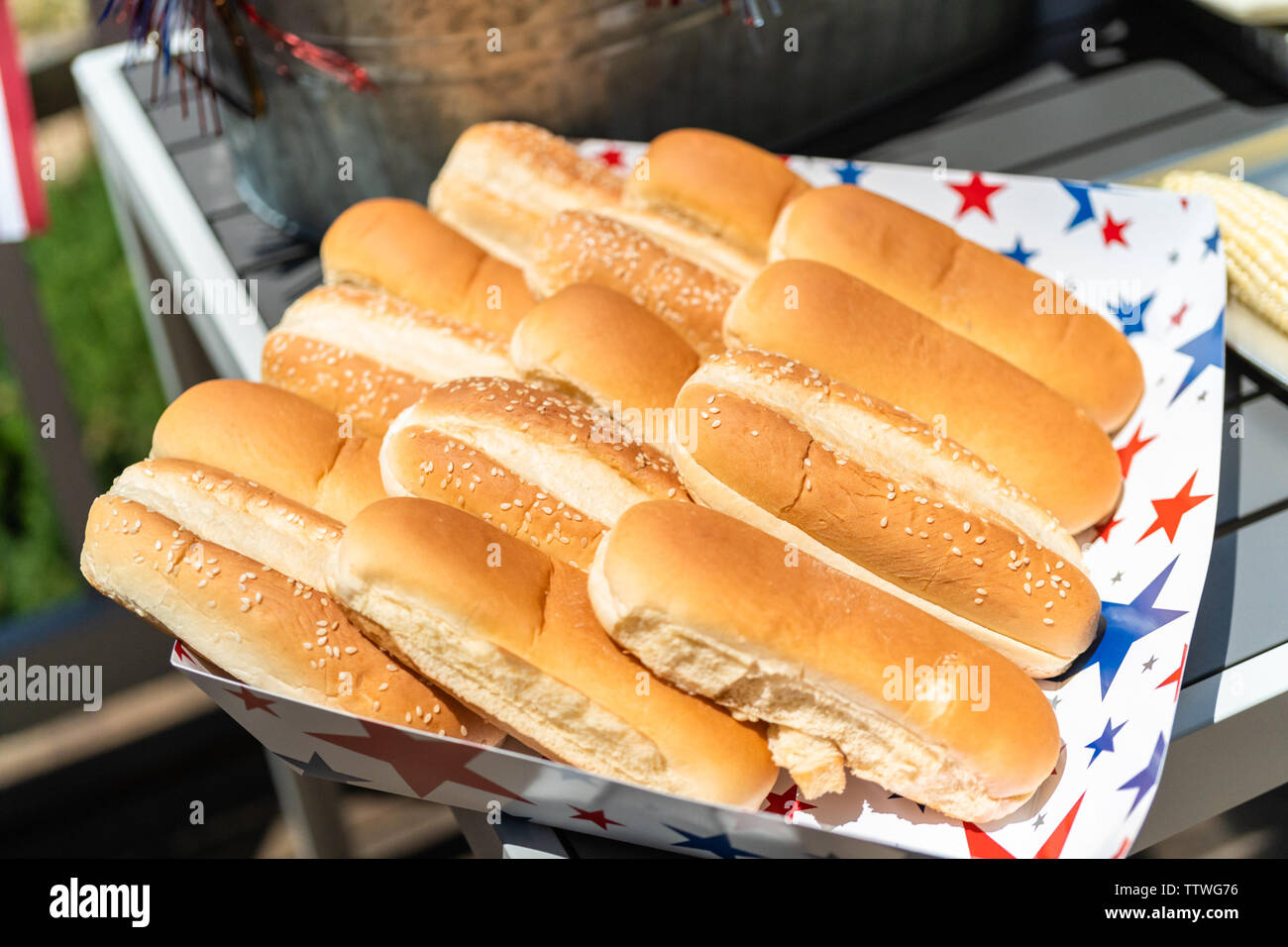 Corn on cob hot dog hi-res stock photography and images - Alamy