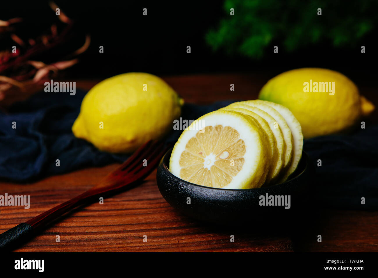 Fresh fruit, yellow lemon Stock Photo - Alamy
