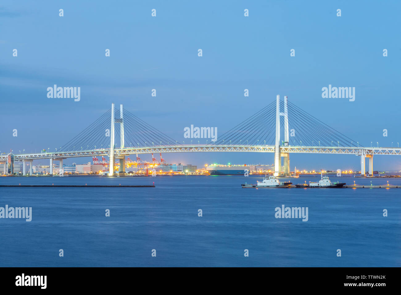 Yokohama Bay Bridge in japan at dusk Stock Photo - Alamy