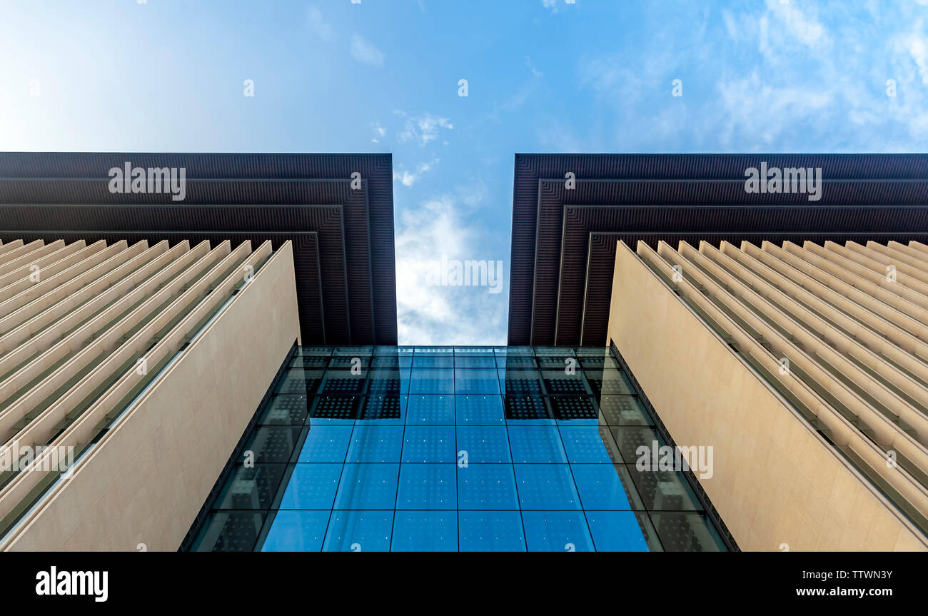 Chengdu library hi-res stock photography and images - Alamy