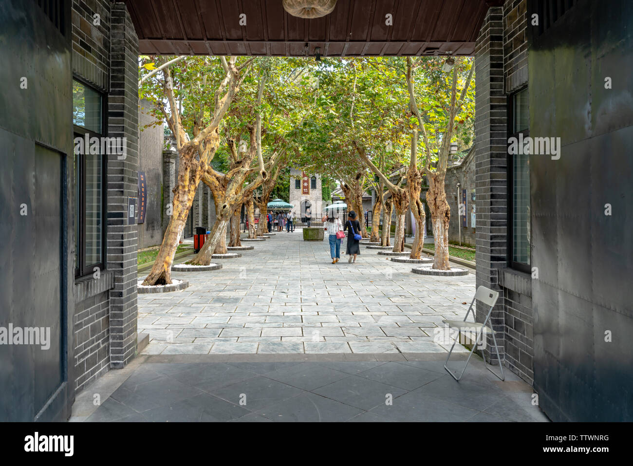 Anren street hi-res stock photography and images - Alamy
