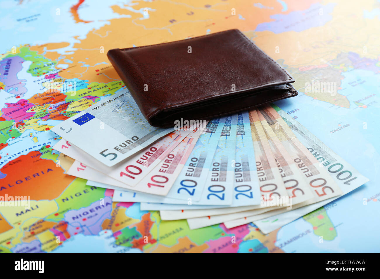 Banknotes world map hi-res stock photography and images - Alamy