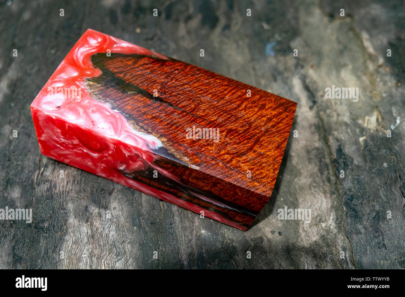 Casting resin burl wood Stock Photo - Alamy