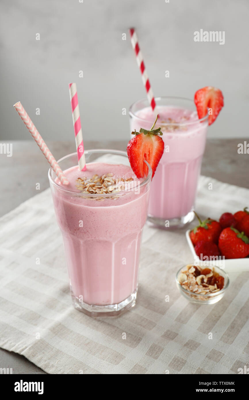 Flakes milkshake hi-res stock photography and images - Alamy