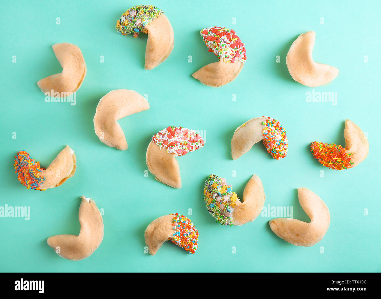 Top view fortune cookies hi-res stock photography and images - Alamy