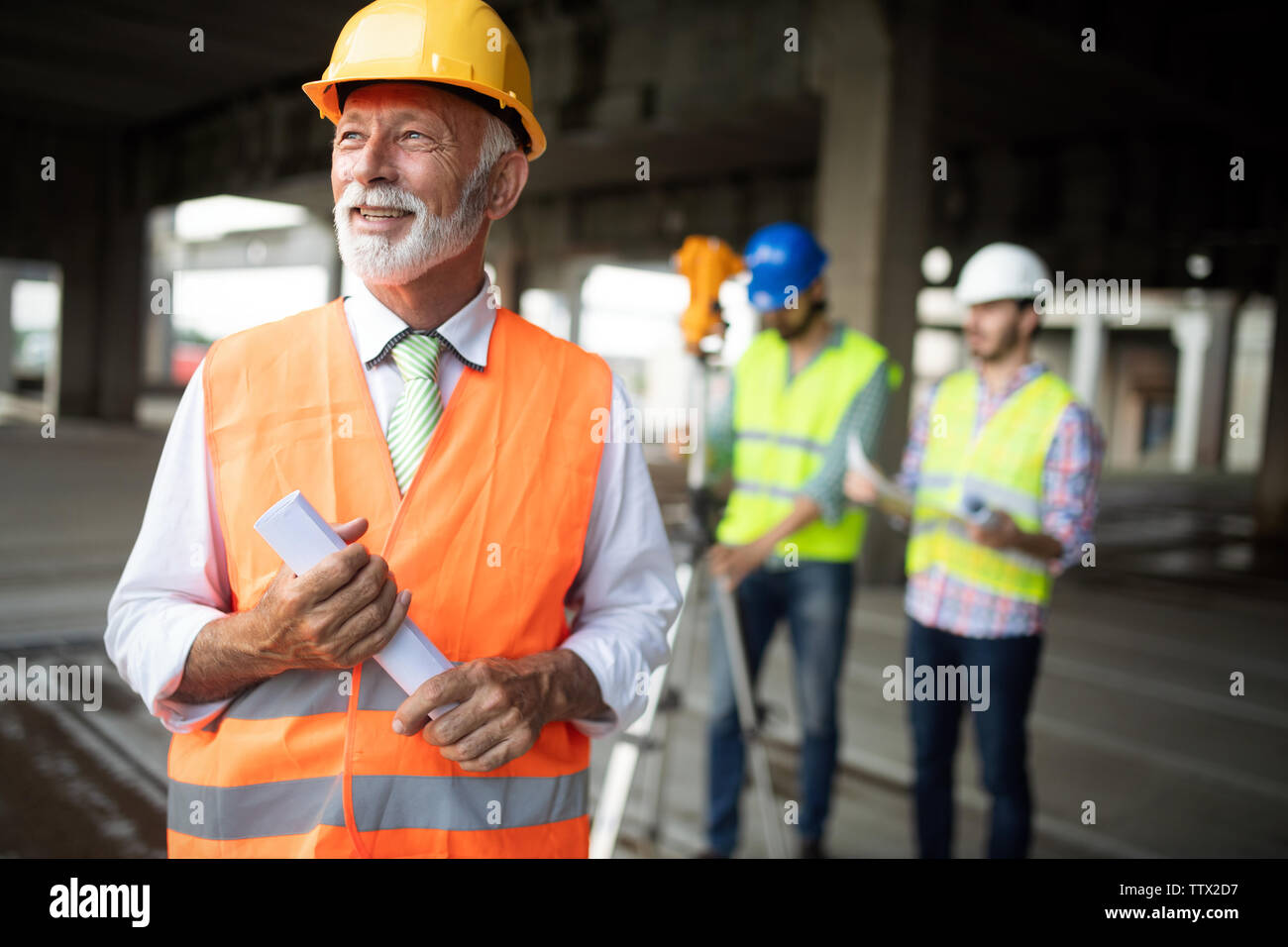 Portrait senior chief engineer hi-res stock photography and images - Alamy