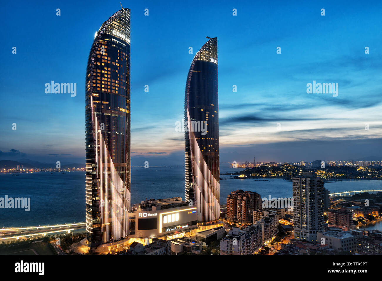 Since it was delivered for use in 2015, the Shimao Strait Building has ...