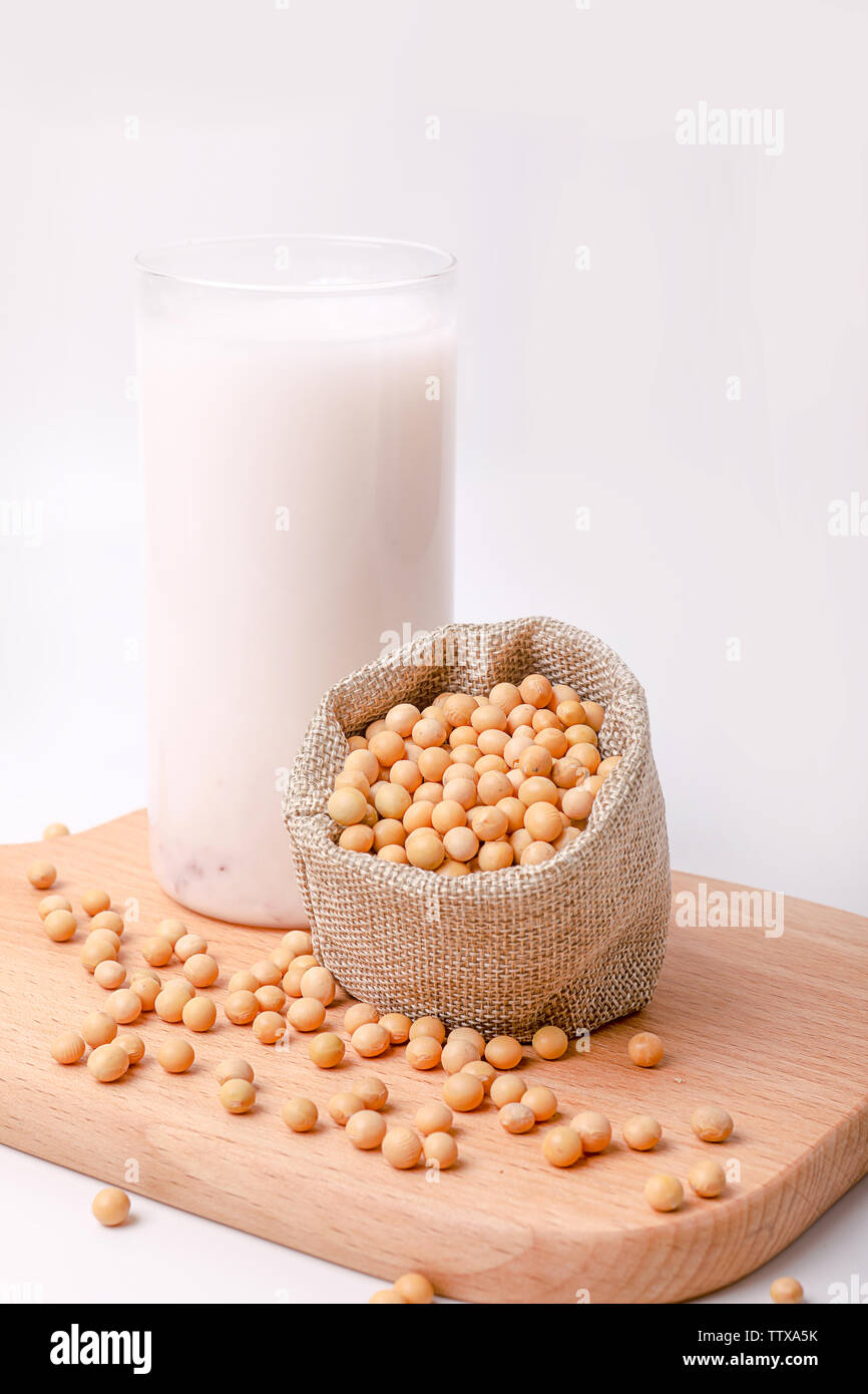 Golden soya and a cup of soy milk Stock Photo - Alamy