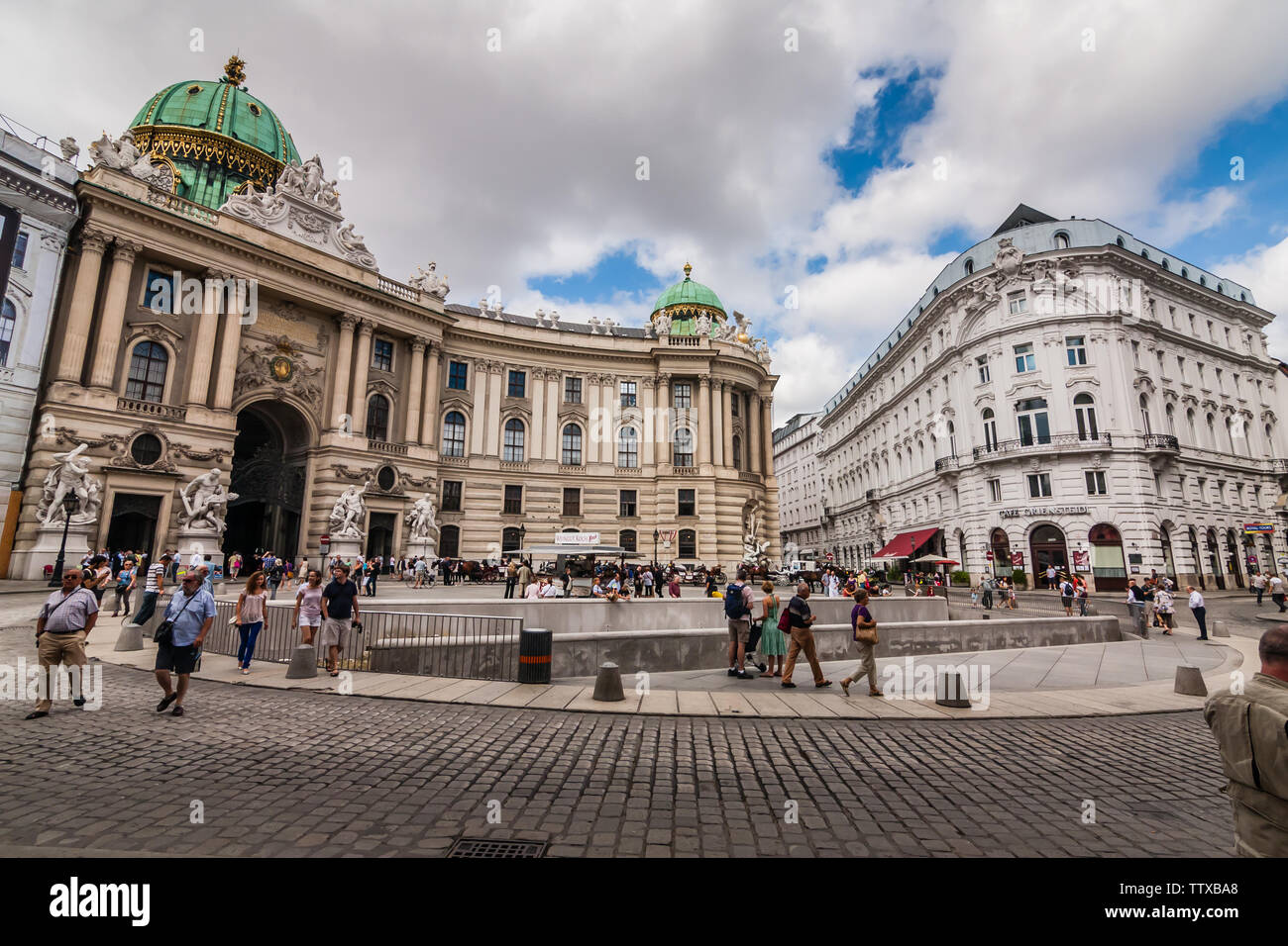 Michaelerplatz Statue Stock Photos & Michaelerplatz Statue Stock Images ...