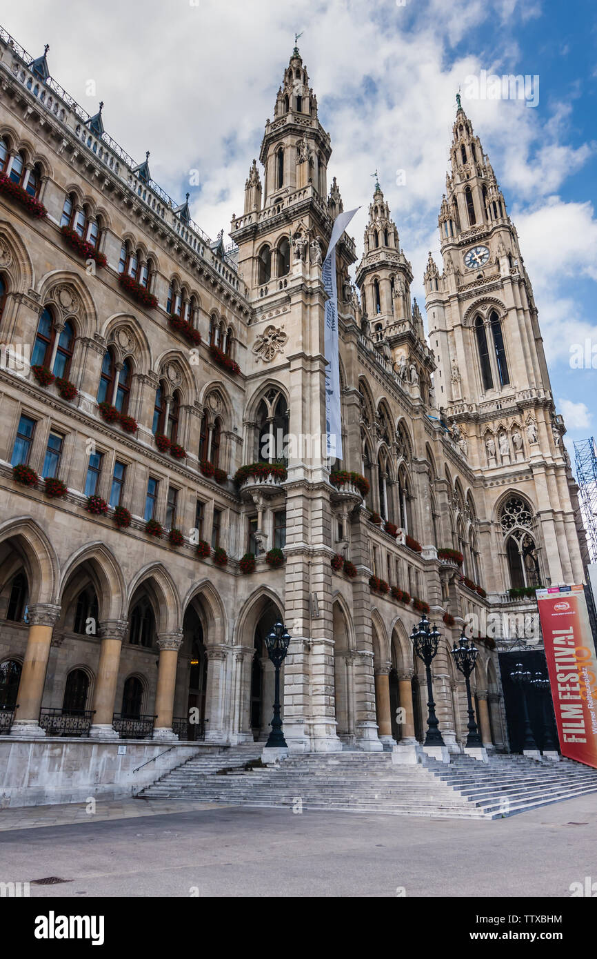 Vienna City Hall (German: Wiener Rathaus) is the seat of local ...