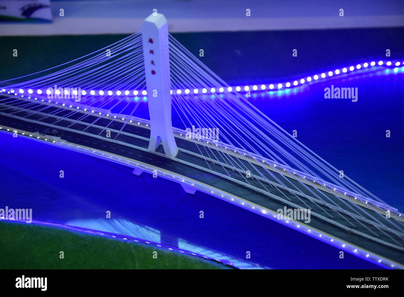 Architectural model of bridge hi-res stock photography and images - Alamy