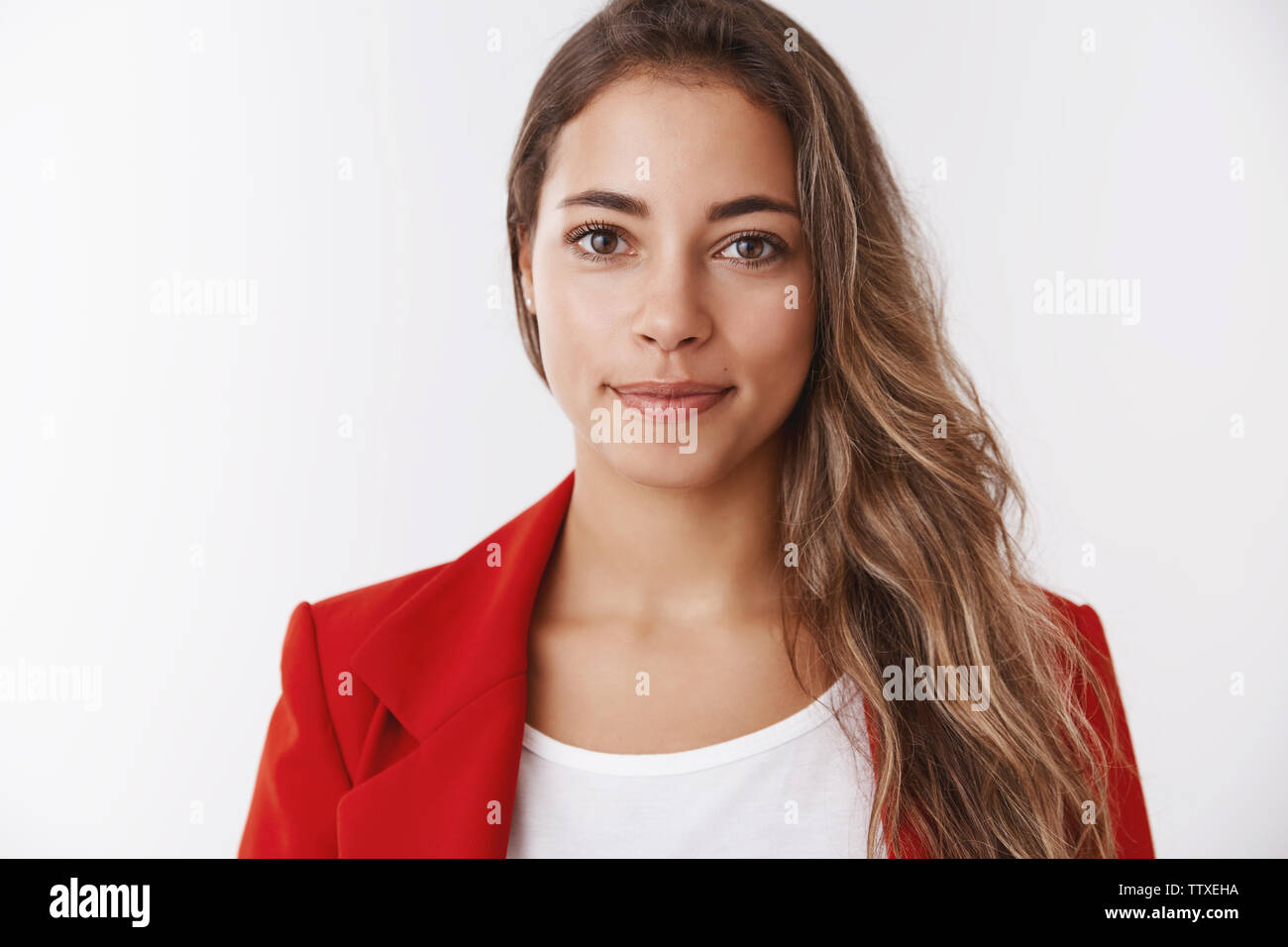 Close-up good-looking smiling friendly female trainee ready tackle ...